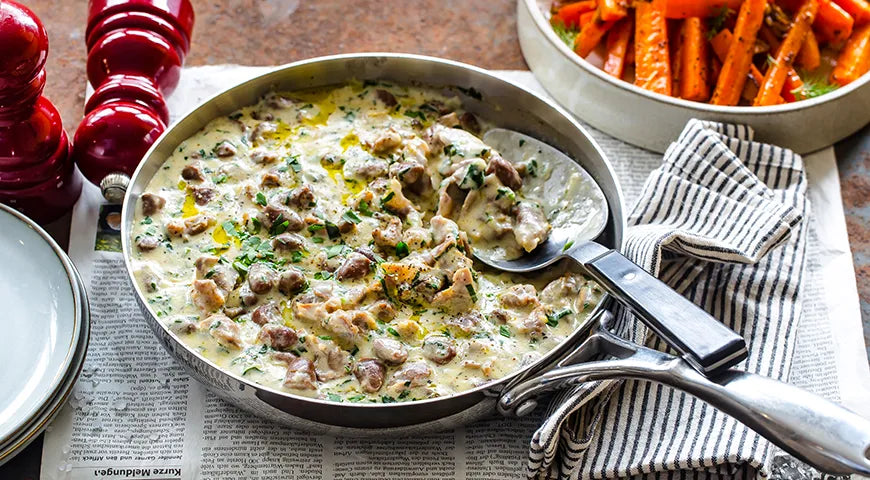 Chicken Giblets in Sour Cream Sauce: A Hearty Russian Comfort Dish ...